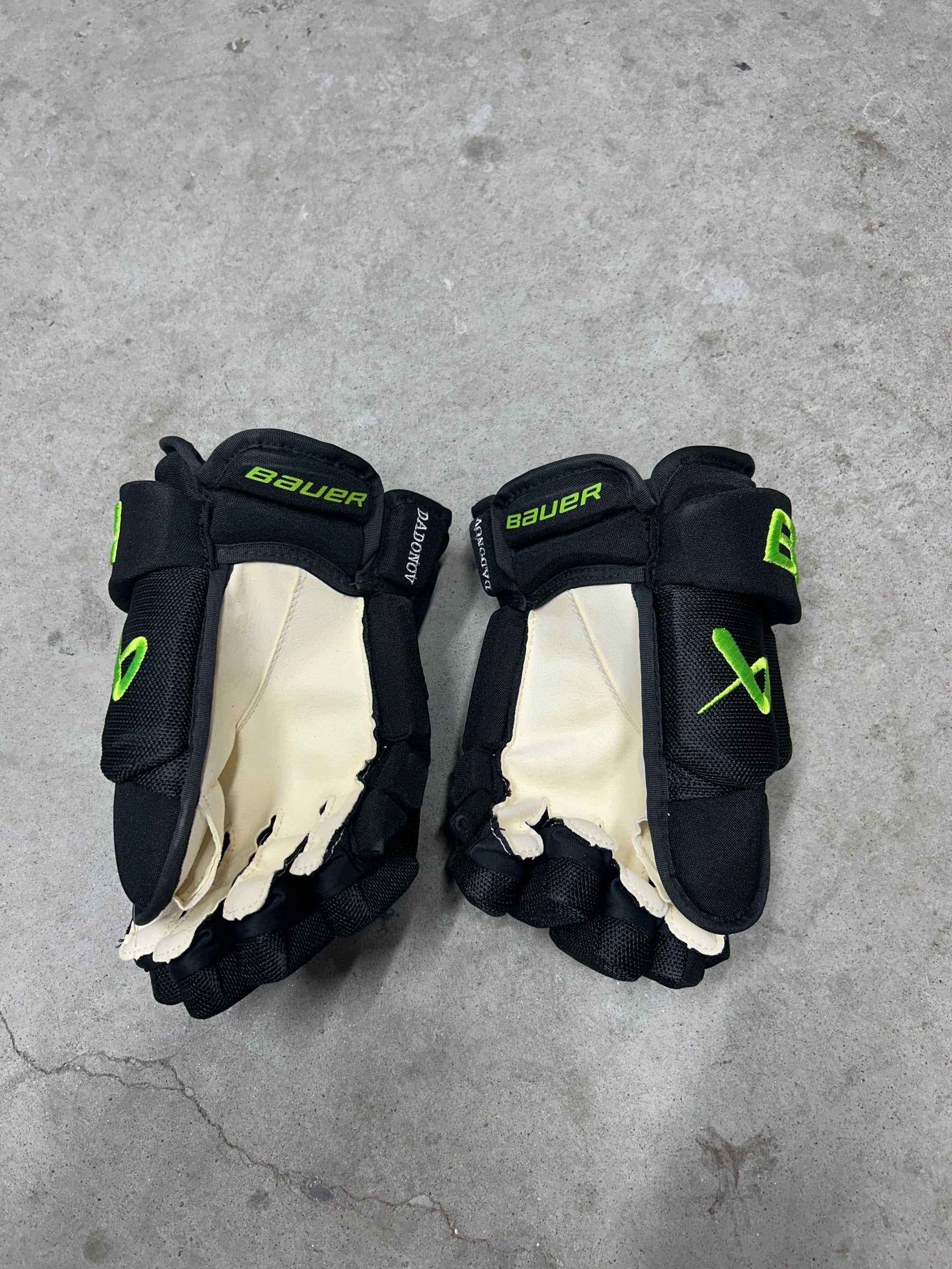 14” Bauer Hyperlite Gloves Pro Stock Tyler Seguin - North Prostock