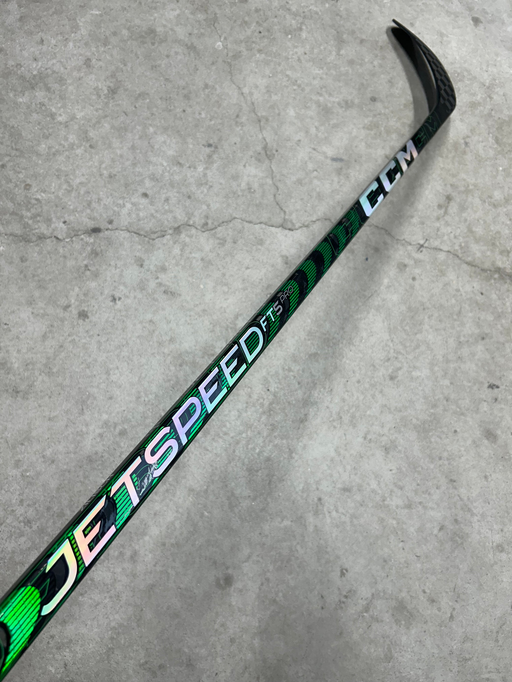 Right Hand 60 Flex P28 CCM Jetspeed FT5 Pro New - North Prostock