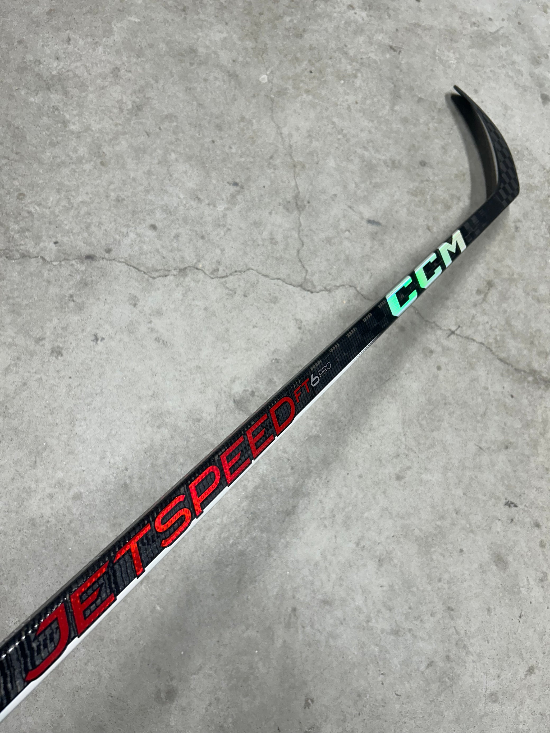 Right Hand 90 Flex P28 CCM Jetspeed FT6 Pro (New) - North Prostock