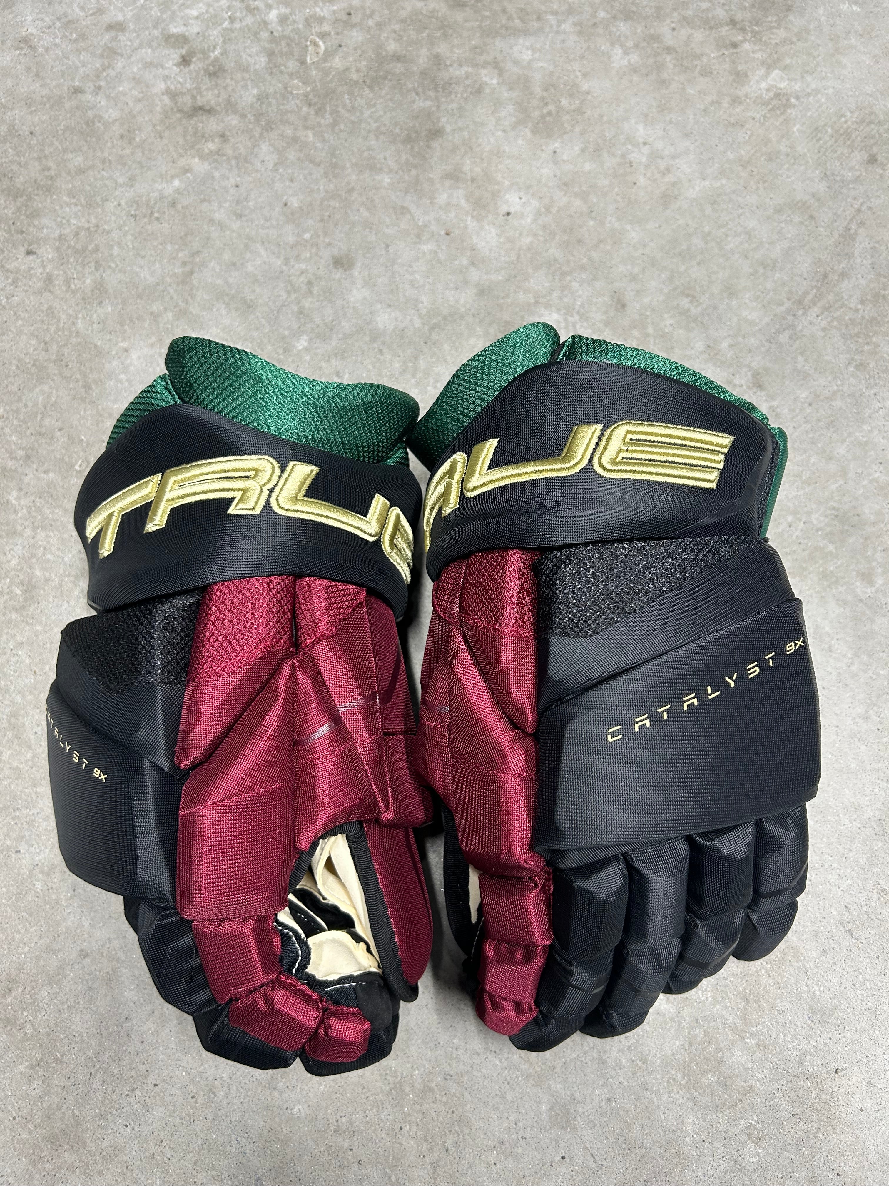 14” True Catalyst 9X Pro Stock Hockey Gloves Arizona Coyotes Kachina ...